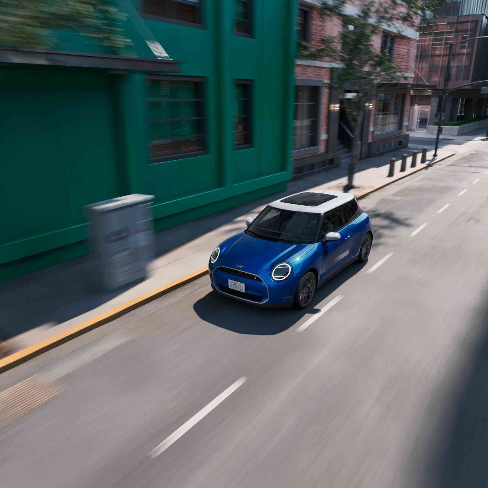 Elektrické MINI Cooper: Hatchback, který nelze přehlédnout